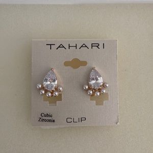 Tahari | Jewelry | Tahari Gold Teardrop Rhinestone With Mini Pearls ...